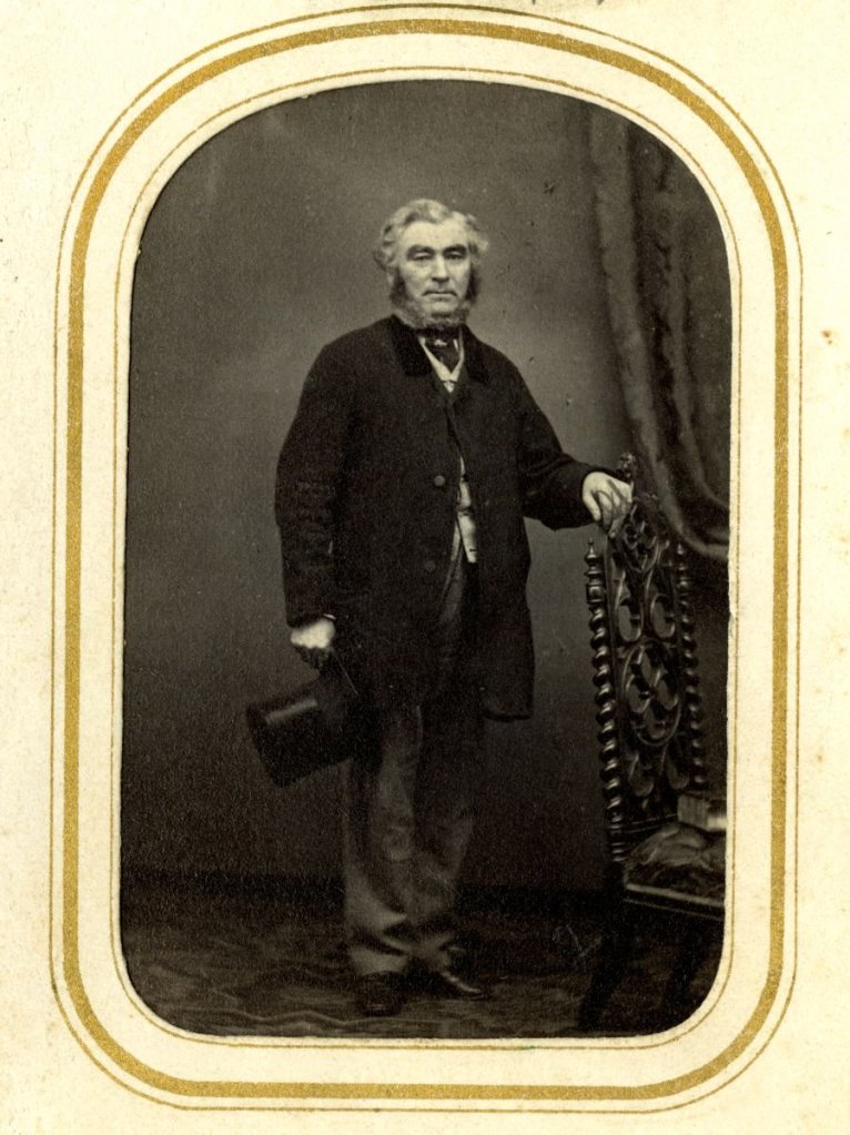 Robert Conroy – Histoire, patrimoine et éducation